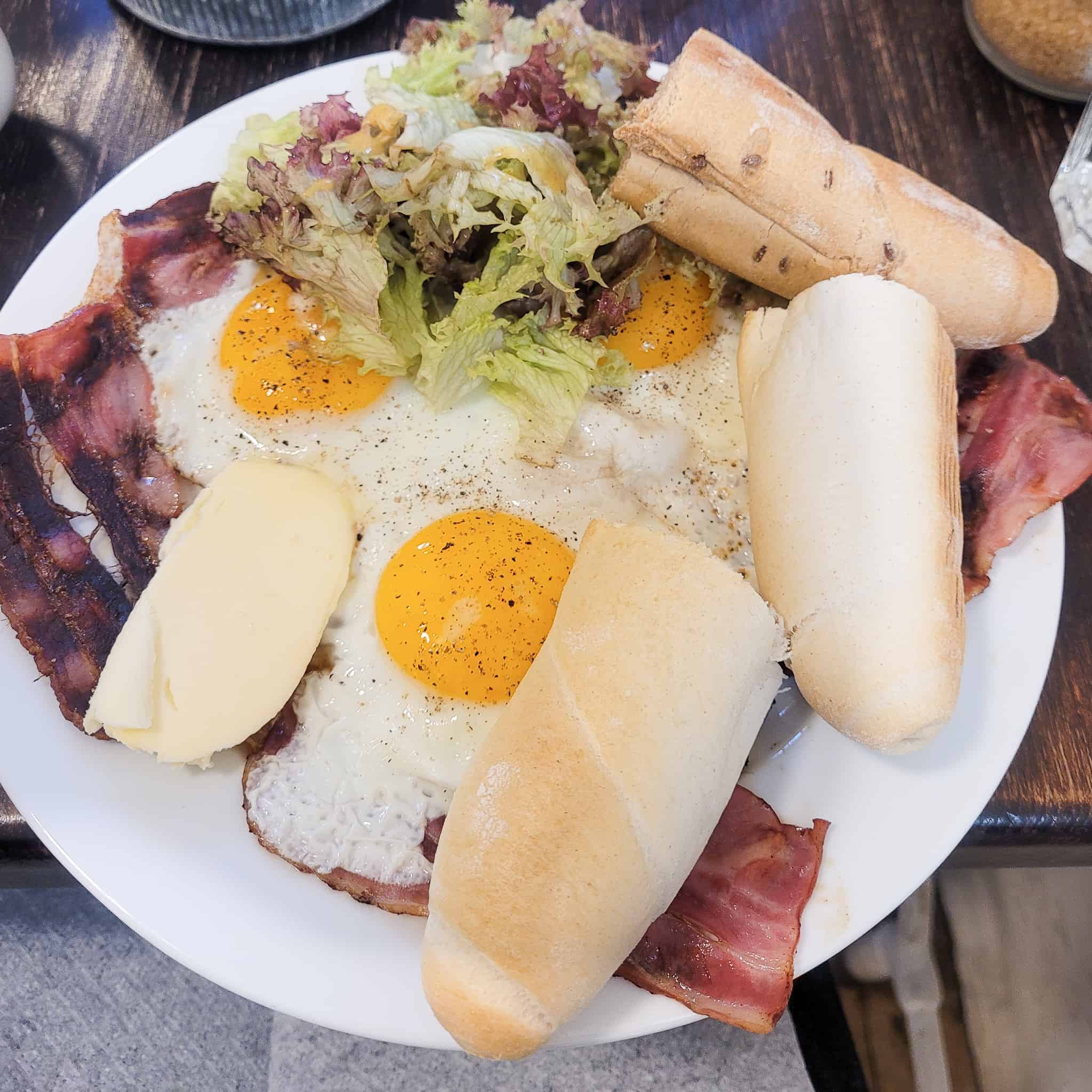 Breakfast, Lunch, and Dinner in Brno Food Guide