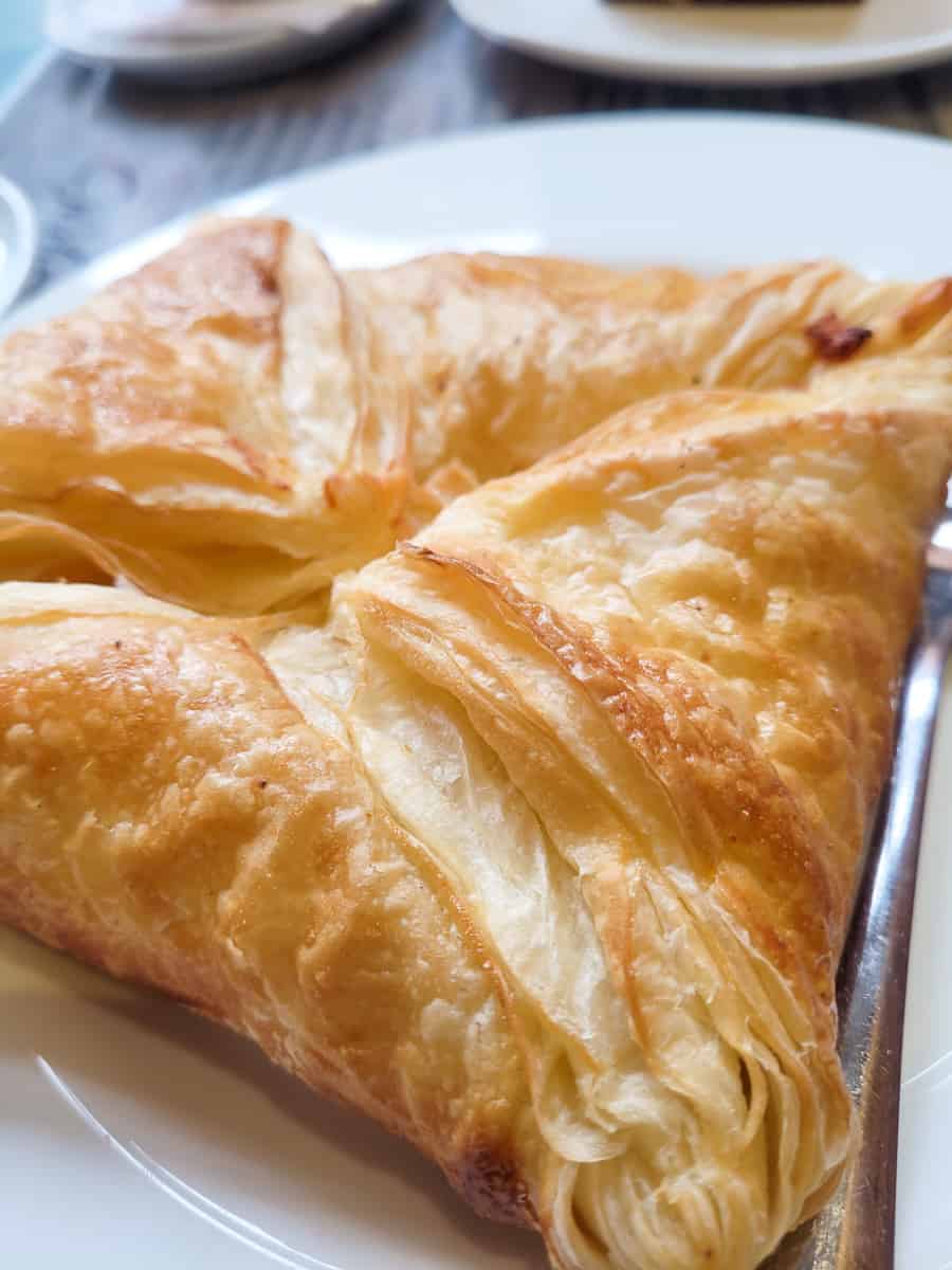 12+ Types of Georgian Bread