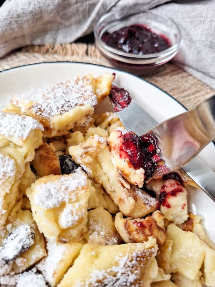 Traditional Austrian Dessert Pancakes - Kaiserschmarrn Recipe
