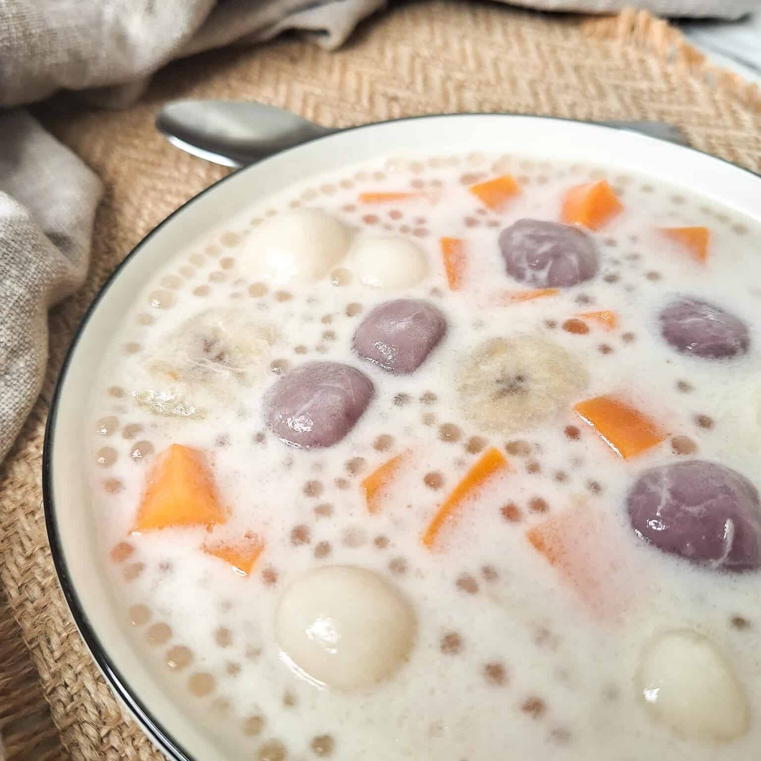 Filipino Coconut Dessert Soup with Sago - Ginataang Bilo Bilo
